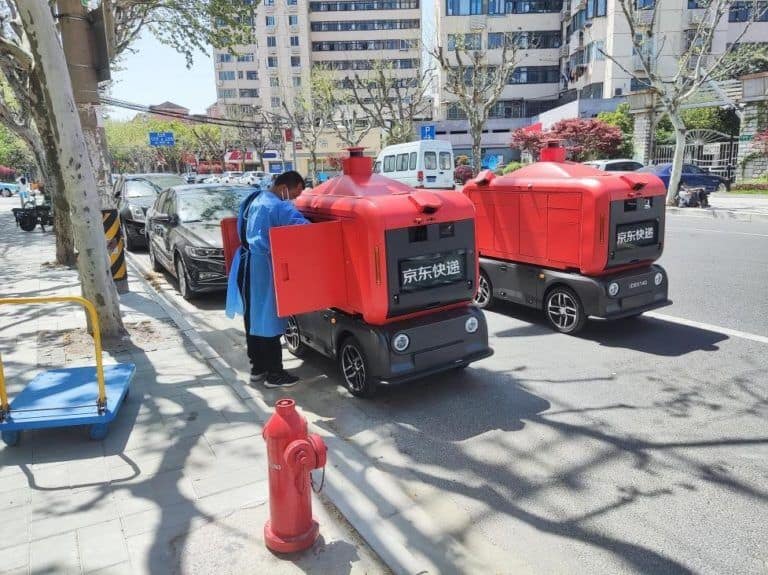 JD.com schickt mehr als 100 Roboter nach Shanghai für Last-Mile ...