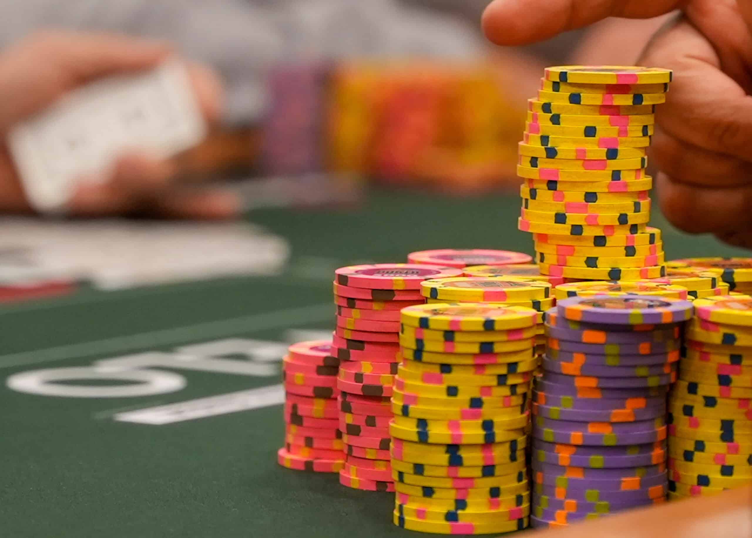5 Lebens- und Geschäftsfähigkeiten, die Sie vom Pokern lernen können ...